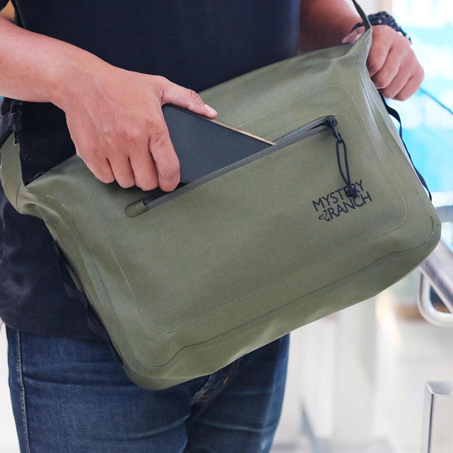 กระเป๋าสะพาย Mystery Ranch High Water